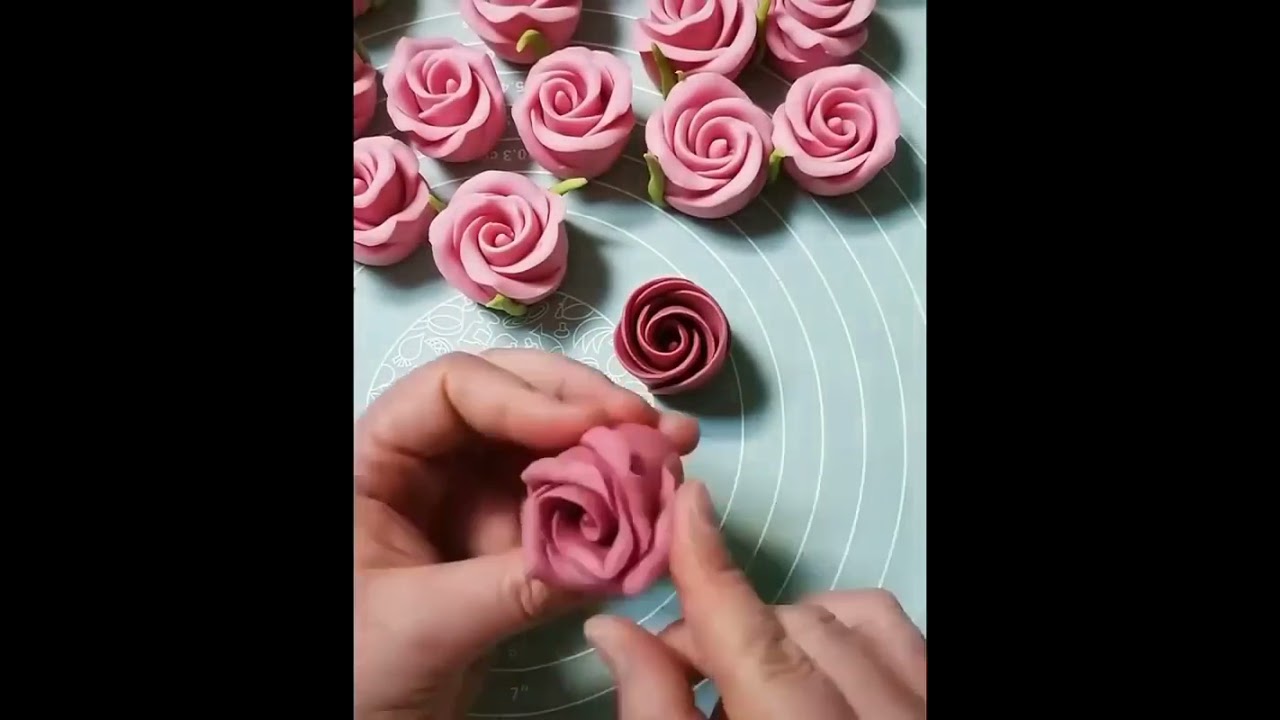 yukk belajar bikin mawar dari fondant