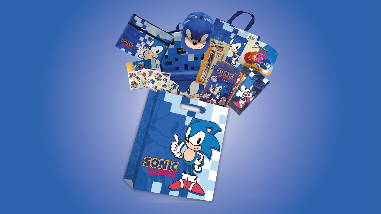 Opening the Sonic the Hedgehog Showbag