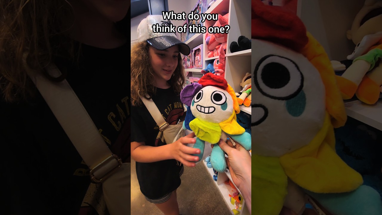 Rating Dandy's World knockoff plushies 🌼