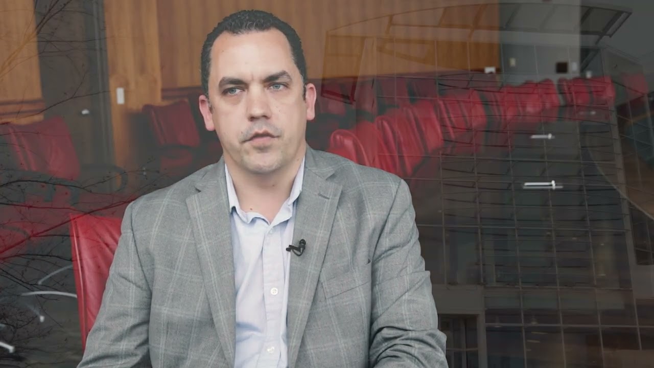 How Does the Manufacturing PA Innovation Program Assist Local Manufacturers?