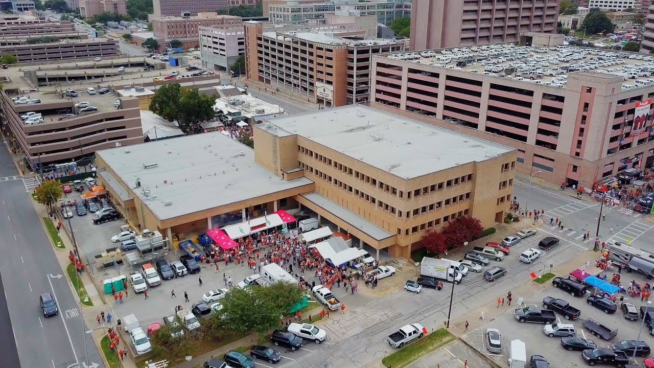 The HT Group 2017 Tailgate Slideshow