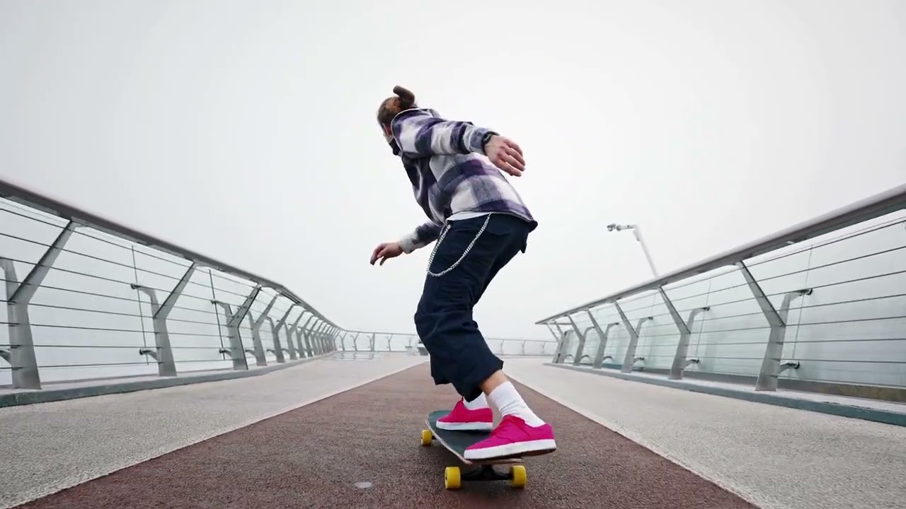 How to Skateboard (K5 Learning)
