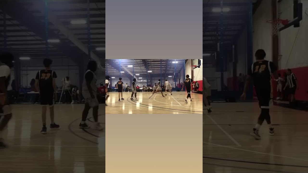 Cameron Edwards getting buckets