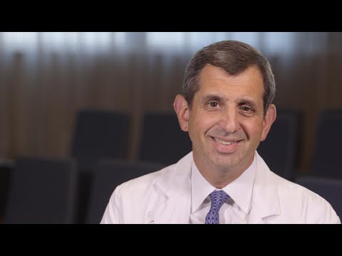 Meet Vascular Surgeon Dr. Glenn Jacobowitz