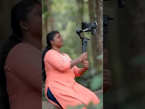 🥰 Camera with Girl 📸