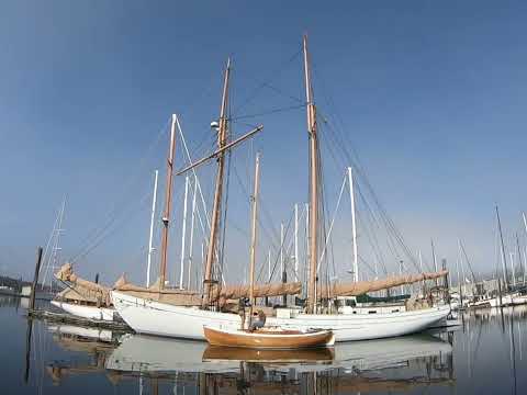 The Resourceful Sailor: Unstepping a Small Boat’s Mast with a Big Boat ...