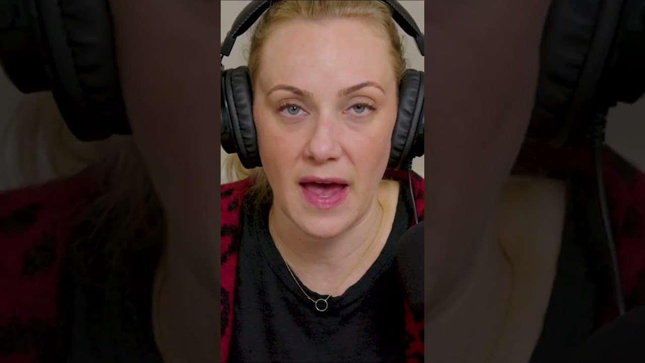 CONNECTING WITH A THERAPIST #mentalhealth #podcast #podcastclips