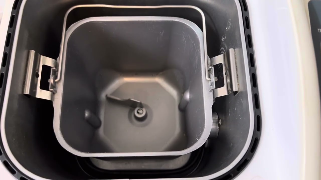 Oster Automatic Breadmaker Model 4811