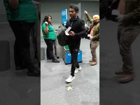 Frontier Airlines Personal Bag Check