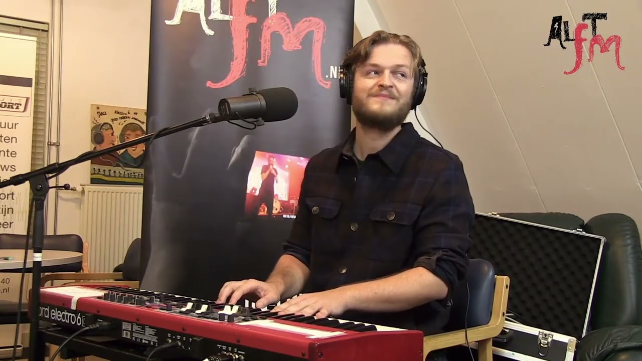 2023-42. P.J.M. Bond wekt Ernest Hemingway tot leven – AlternativeFM