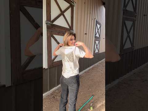 Just look at it!😉 #farmlife #thankyou #citygirl https://www.bunkerbranding.com/pages/jojo-snow