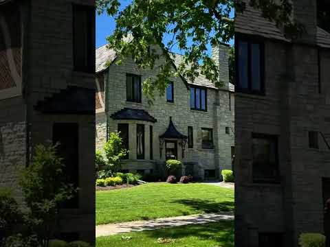 Explore This Stunning 6,500 Sq. Ft. River Forest Tudor 📸🤩