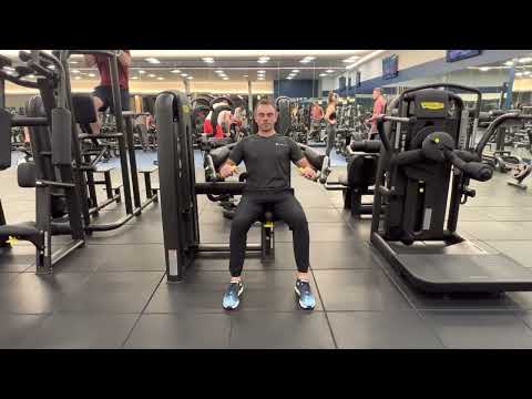 Technogym Selectorised Selection 900 | Delts Machine