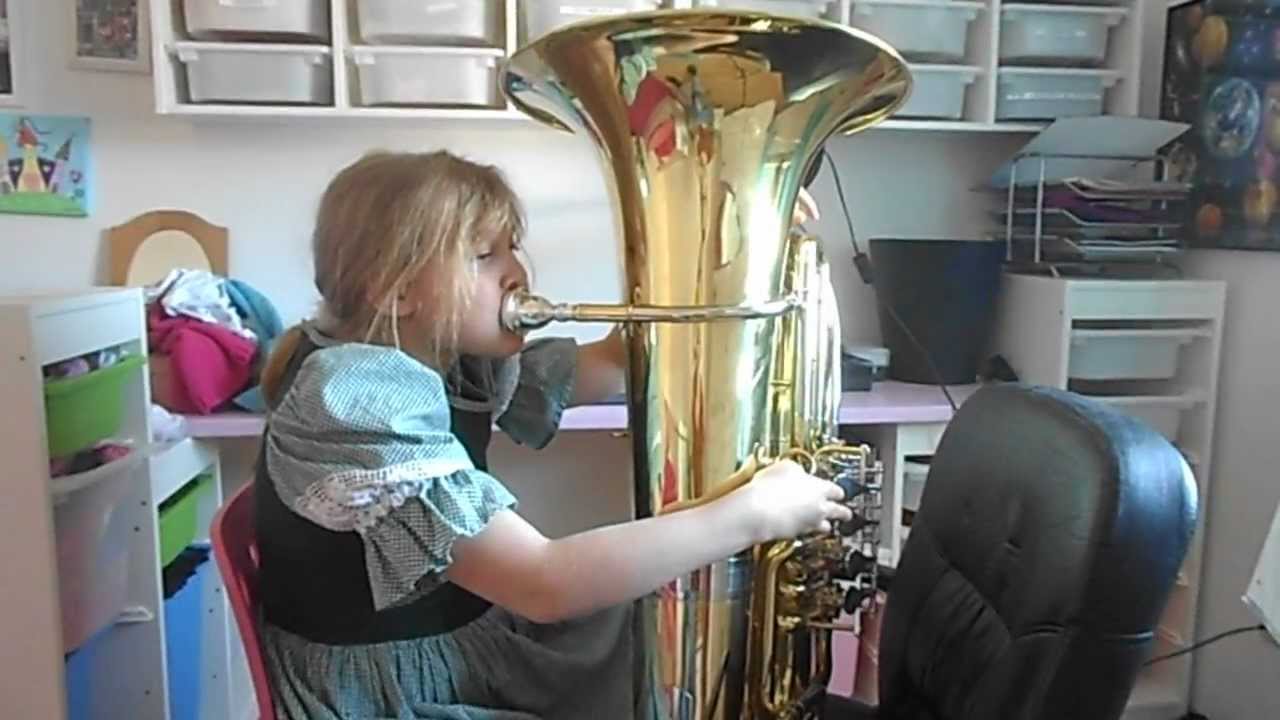 Die Tuba-Sarah 1