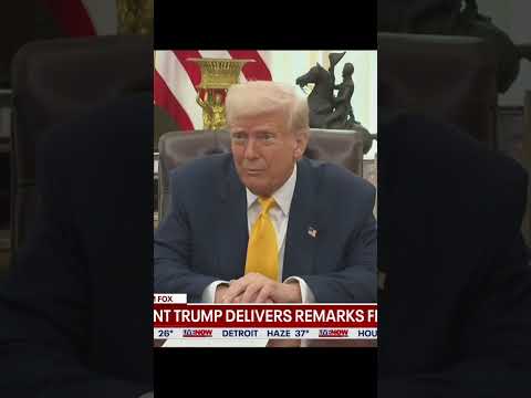 Trump talks pausing Ukraine military aid during war with Russia