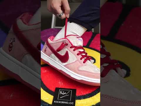How to lace Strange Love X Dunk Low SB ‘Valentine’s Day’❤️.#sneakers #nike #shoelacestyle #shoes
