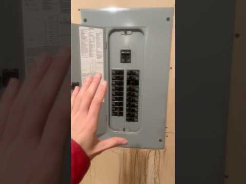 Upgrading my electrical panel from 100A to 200A - part 1 #electricaltips #panelupgrade #diy
