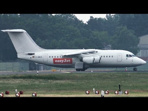 32,7 years | easyJet British Aerospace 146-200 D-AWUE | Takeoff at Berlin Tegel Airport