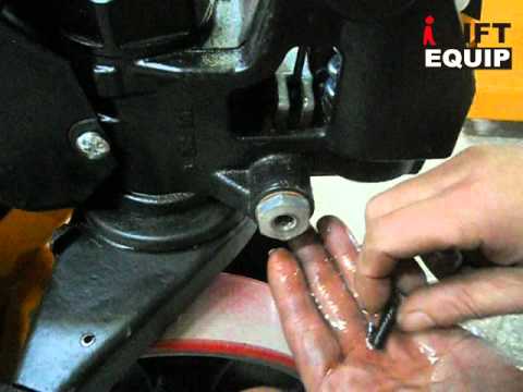 Fix Pallet Truck Lifting Part 3 - Clean hydraulic valve