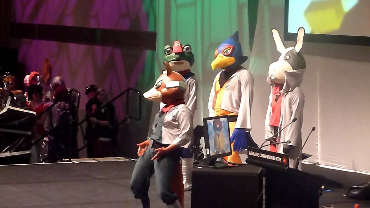 AVCON 2011 Sunday Cosplay Comp - Starfox