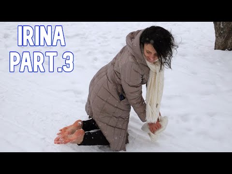 Irina - Barefoot in the winter city [pt.3] (from Chilly-Feet.com)