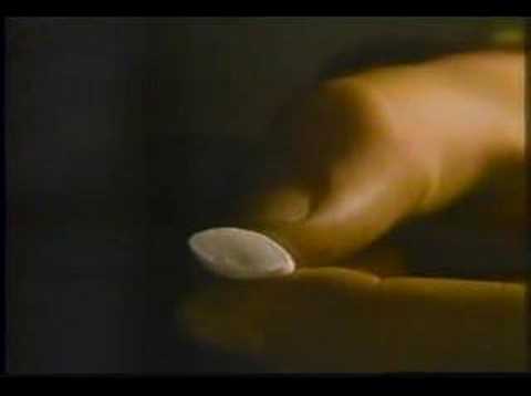 1987 Canadian commercial - Chiclets Gum Gum Flavour Flavour