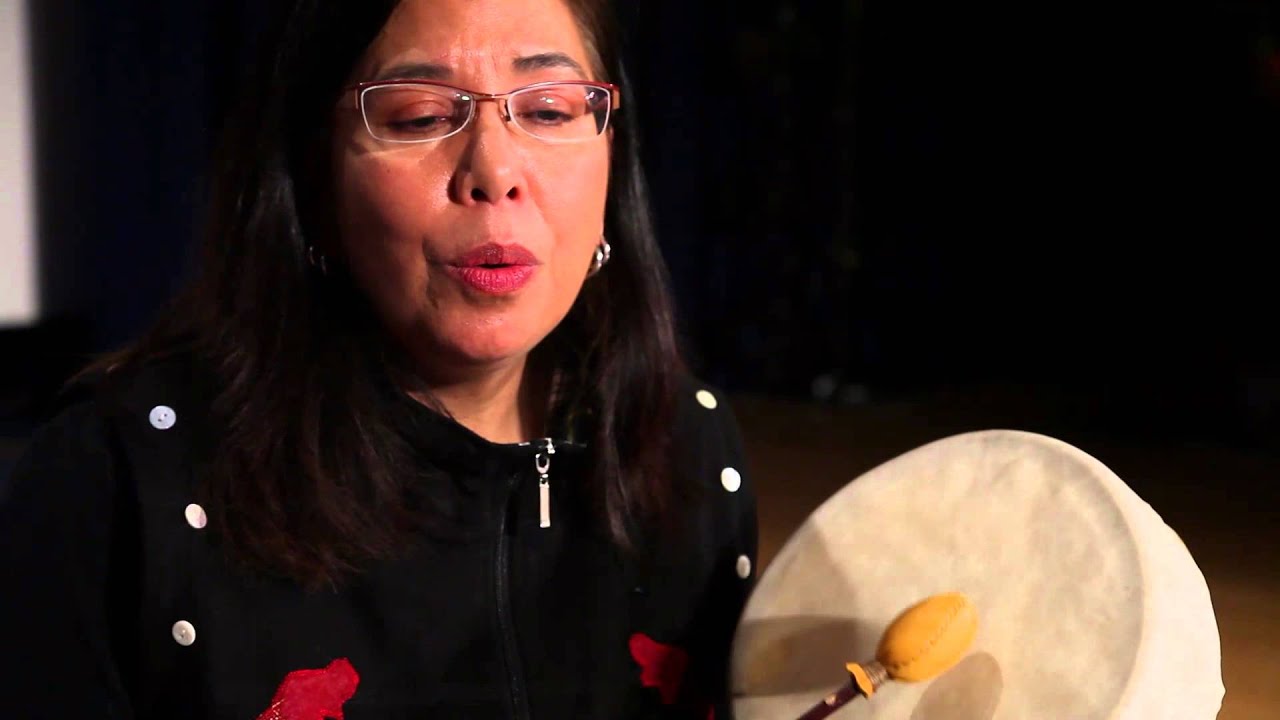 Song: Maria Williams (Performance and Interview)