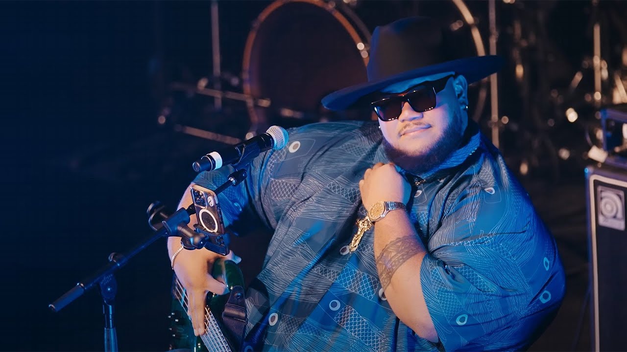 WELLINGTON NEW ZEALAND by Josh Tatofi from Samoa | Popnable