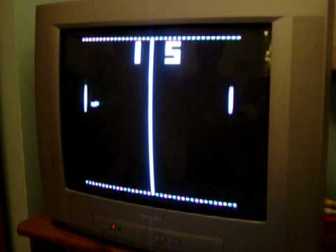 Pong - retro tennis, soccer and squash TV game in a CPLD.