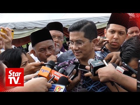 Azmin Ali: I'll carry on as Cabinet minister