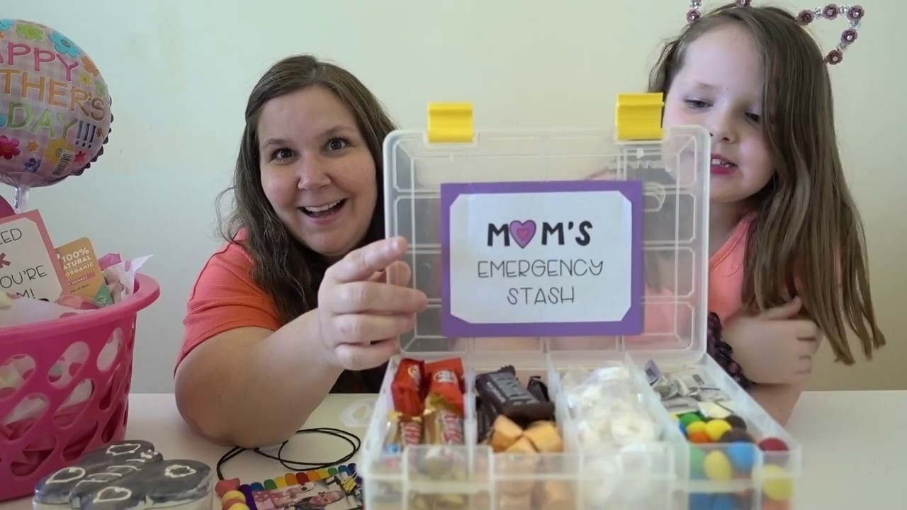 Easy Mother's Day Crafts for Kids | Free Printables