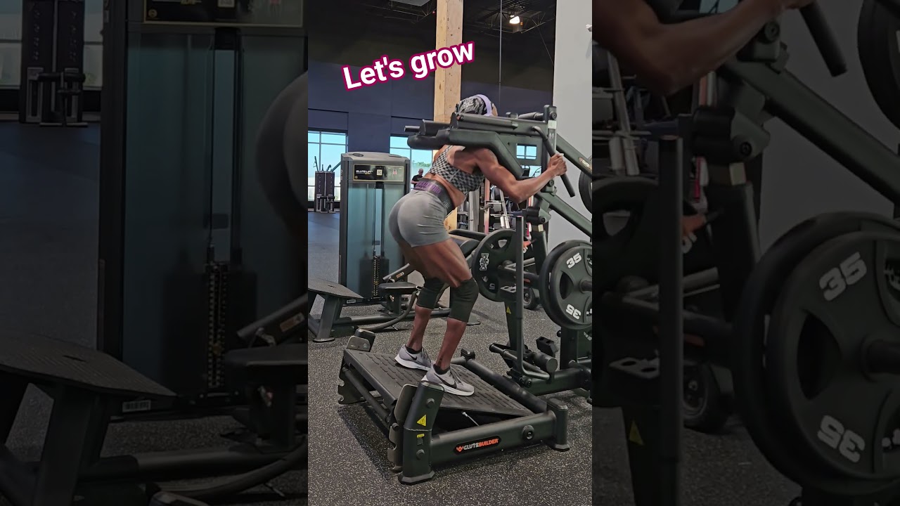 Plate loaded glute sqaut machine     4 x8-10 reps. #glutes #hamstrings  #gluteexercises #motivation
