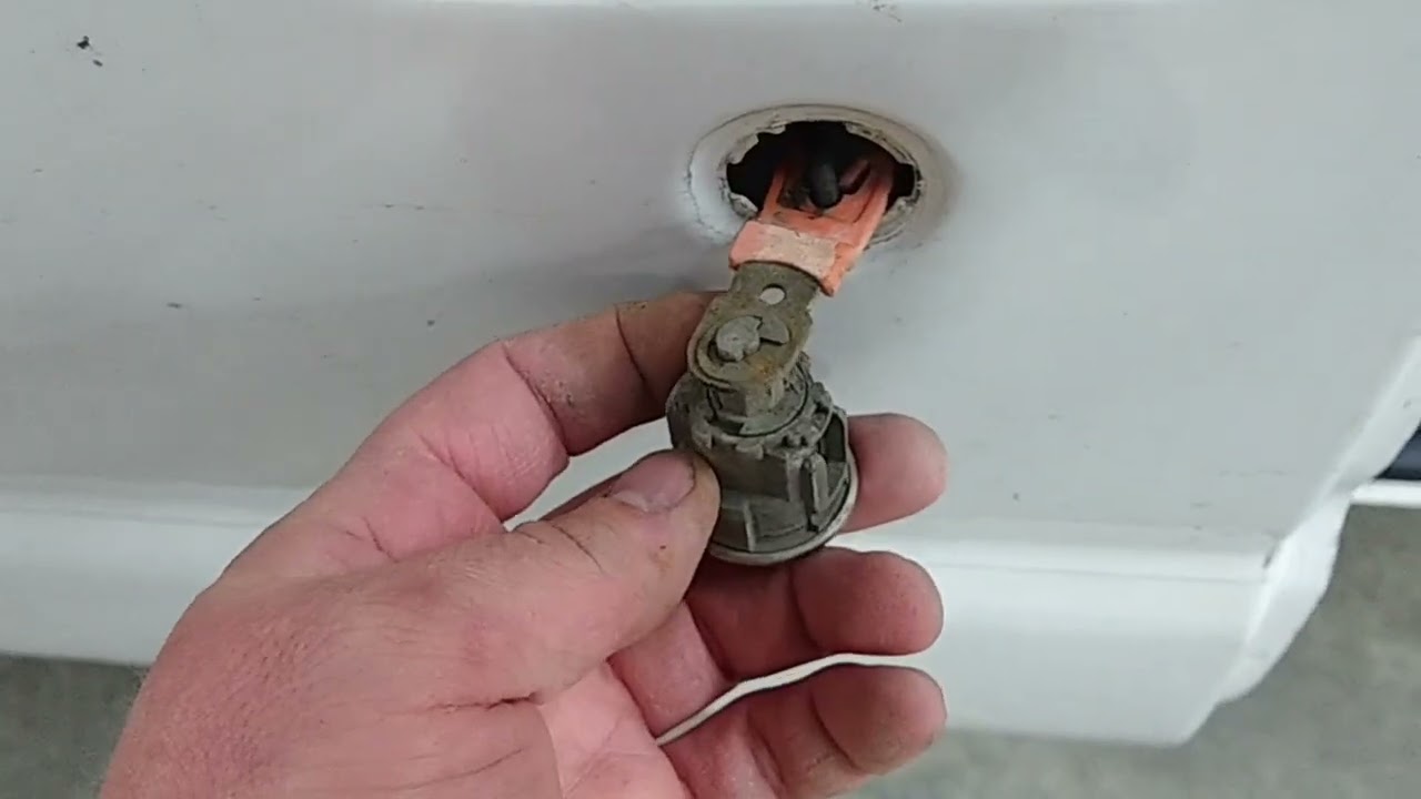 Replacing Ford Econoline Lock Cores