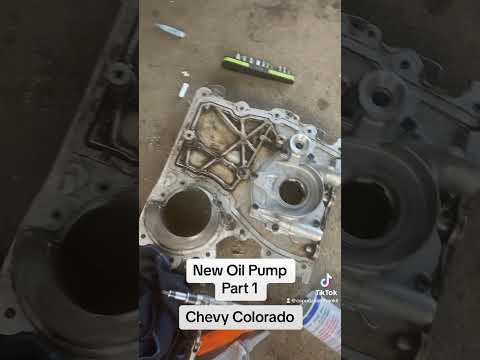 Changing oil pump on 2004 Chevy Colorado ( Full video cuming soon #chevycolorado #colorado