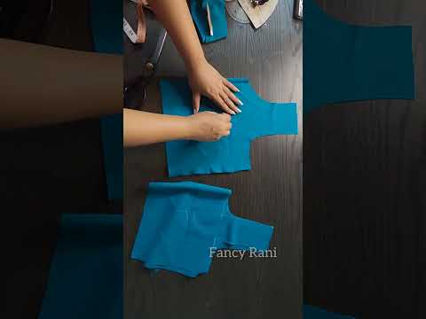 Beginner Friendly Sports Bra / Top Cutting and Stitching
