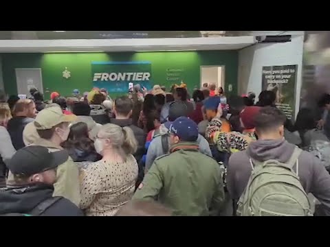 Hundreds of flights canceled at Denver airport