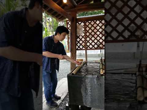 How to perform Japanese ritual hand washing properly (tsukubai - 蹲踞)