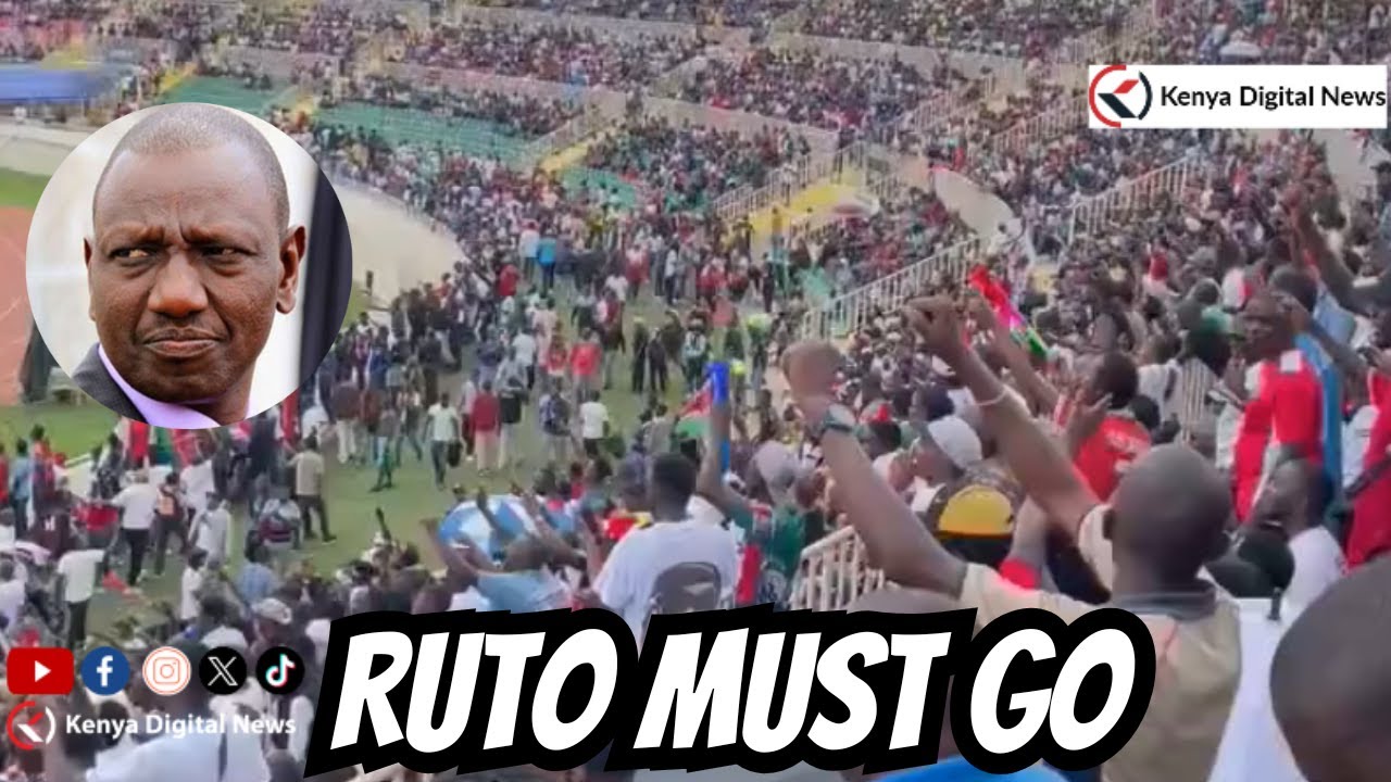 Ruto at Nyayo Stadium. Looks like hii hype ya Ruto Must Go hua twitter ...