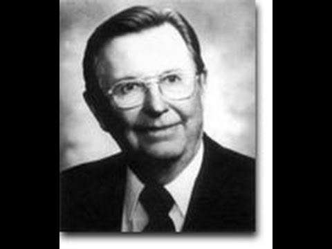 Dietrich Dirks | Hall of Fame 1992 | Nebraska Broadcasters Association