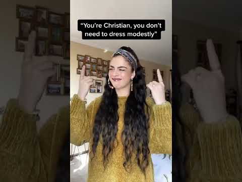 The last one stumps me the most!🤦🏻♀️🙏🏼💚 #celticarab #modestfashion #modesty #fashion