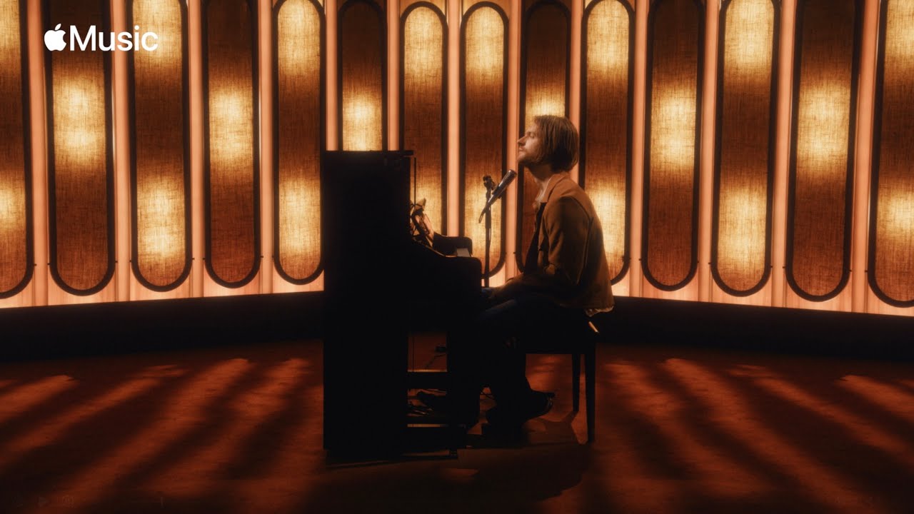 Starfucker by Finneas from USA | Popnable