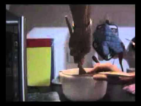 Sifting icing sugar