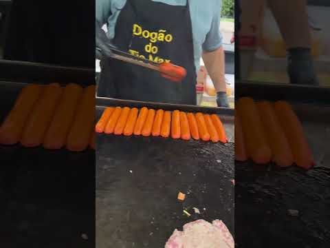 Cachorro quente prensado….