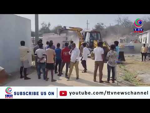 Officials demolish houses near Journalist Colony under Medchal - Nizampet Municipal Corporation