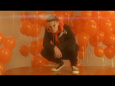 guccihighwaters - "straight jacket" (official music video)