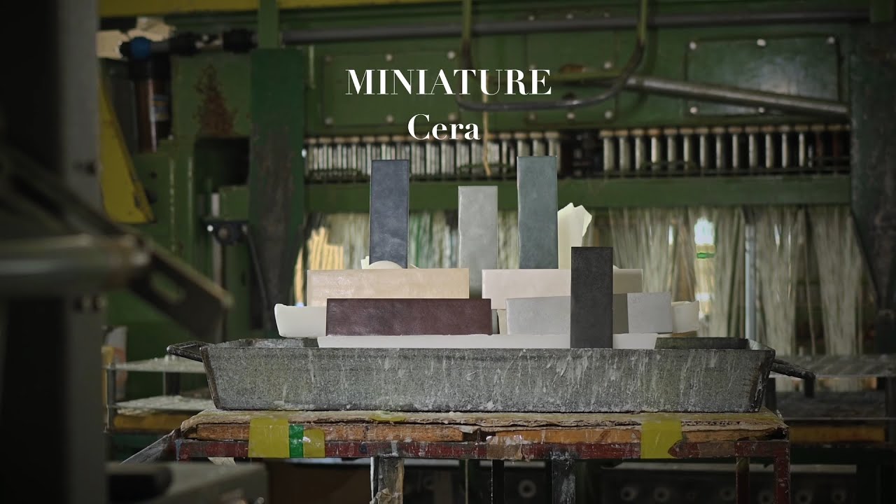 Marca Corona Miniature Cera Collection
