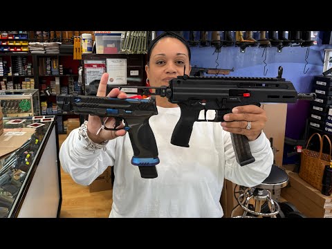 Springfield KUNA OR Smith & Wesson Spec Series V HD Titanium....