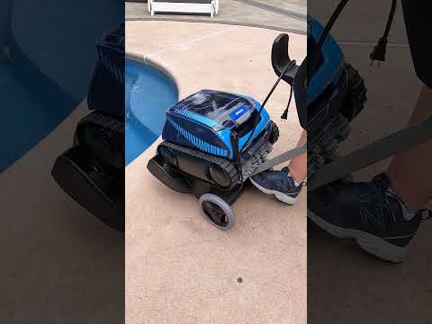😎Charging the Polaris Freedom Plus Pool Cleaner✅