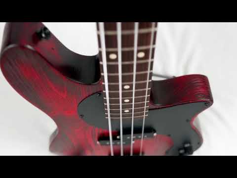Offbeat Guitars "Roxie" 30" Short Scale Bass in Cinnamon on | Reverb