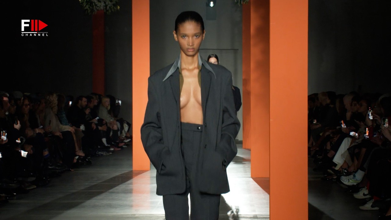 PRADA Fall 2023 Milan - Fashion Channel